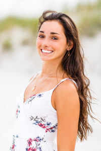 Anna Hamm | Senior Photo Shoot | catherinefeldmanphotography.com